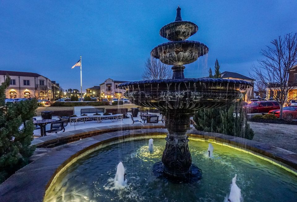 Cambridge Square – Savannah Taylor