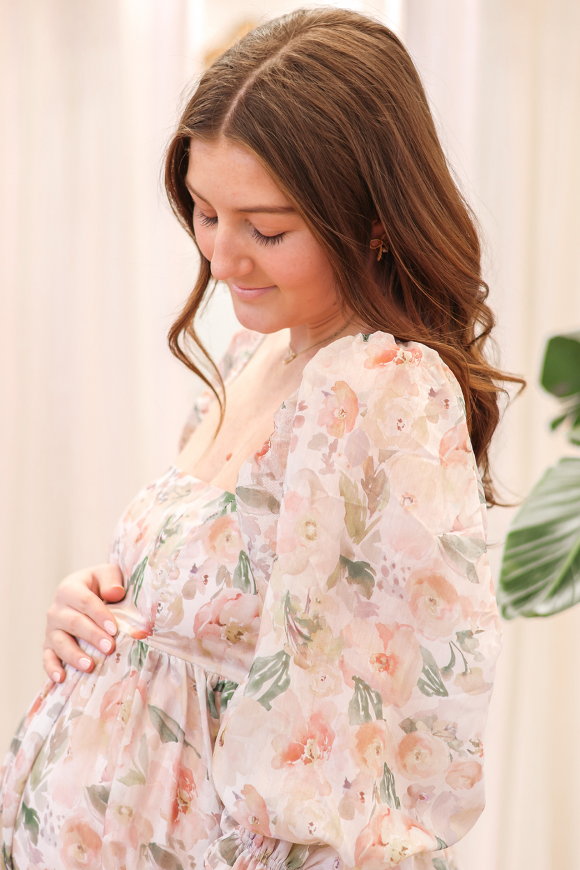 Motherhood – Savannah Taylor